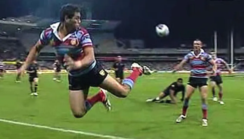 'Freak' try from Rugby League Centenary Test | Rugbydump
