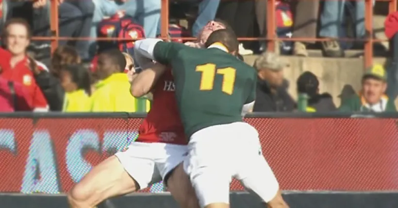 Bryan Habana's massive hit on Lions winger Tommy Bowe in 2009 | Rugbydump