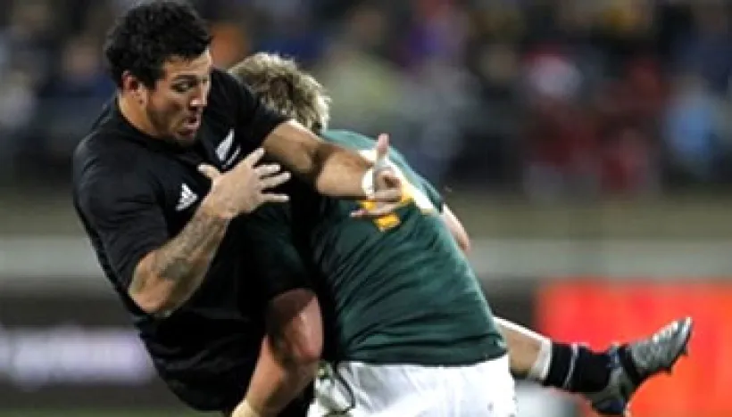 Jean De Villiers suspended for spear tackle on Rene Ranger | Rugbydump