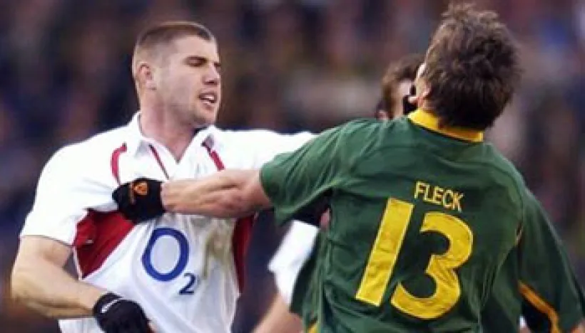 Robbie Fleck punches Ben Cohen | Rugbydump