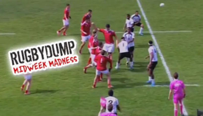 Midweek Madness - Probably the worst lineout throw ever | Rugbydump