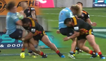 Chiefs Prop Ben Tameifuna's huge tackle on Michael Hooper | Rugbydump