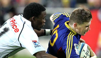 Colin Slade finishes brilliant Highlanders team try against the Sharks ...