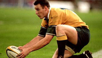 Stirling Mortlock wins it for the Wallabies in 2000 | Rugbydump