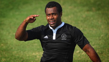 Tomasi Cama smashed by Ignacio Martin at the London Sevens | Rugbydump