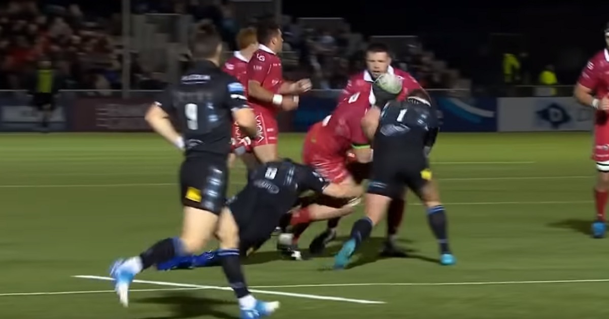 Alex Allan red card causes yet more confusion over new tackle laws ...