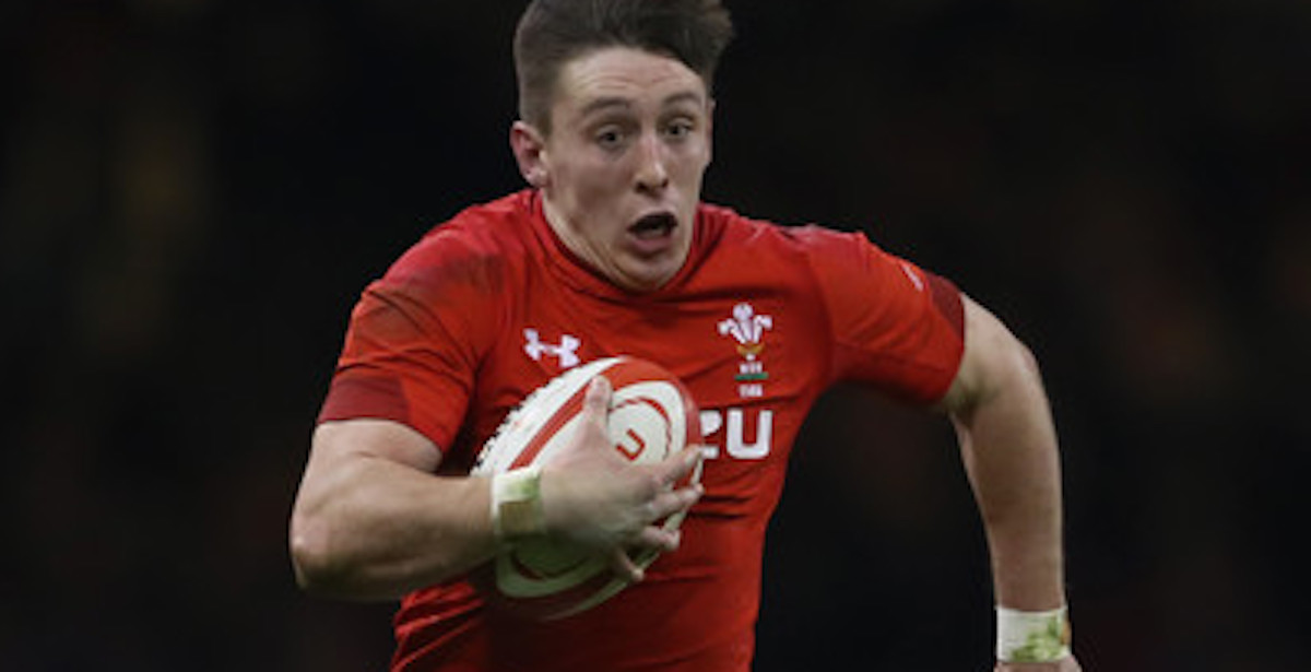 WATCH: Josh Adams scores another HUGE try for Wales | Rugbydump