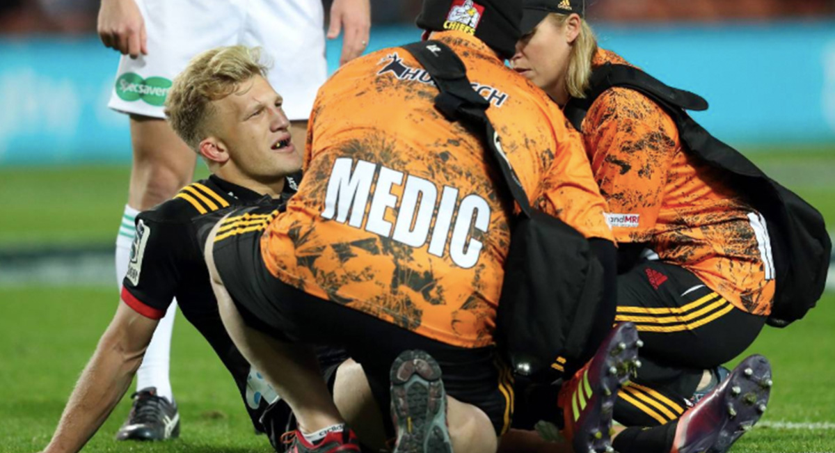 Huge World Cup blow for All Blacks as Damian McKenzie suffers painful ...
