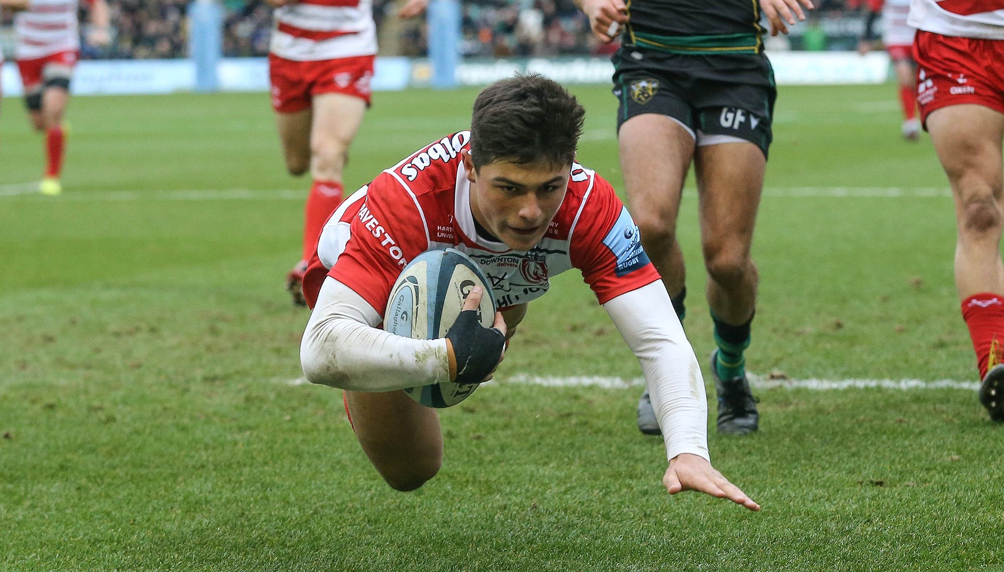BREAKING: Louis Rees-Zammit released by Gloucester to focus on NFL ...
