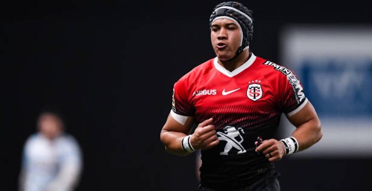 WATCH: Kolbe switches to fly half and kicks touchline conversion ...