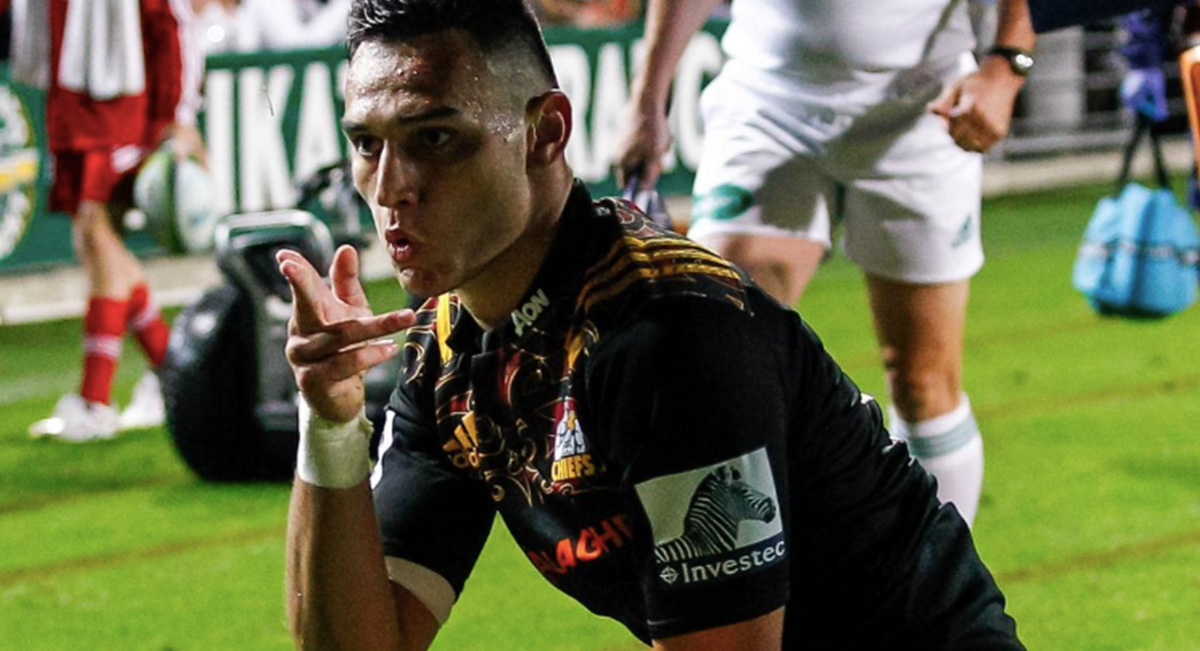 WATCH: Chiefs winger tosses best pass of Super Rugby so far | Rugbydump