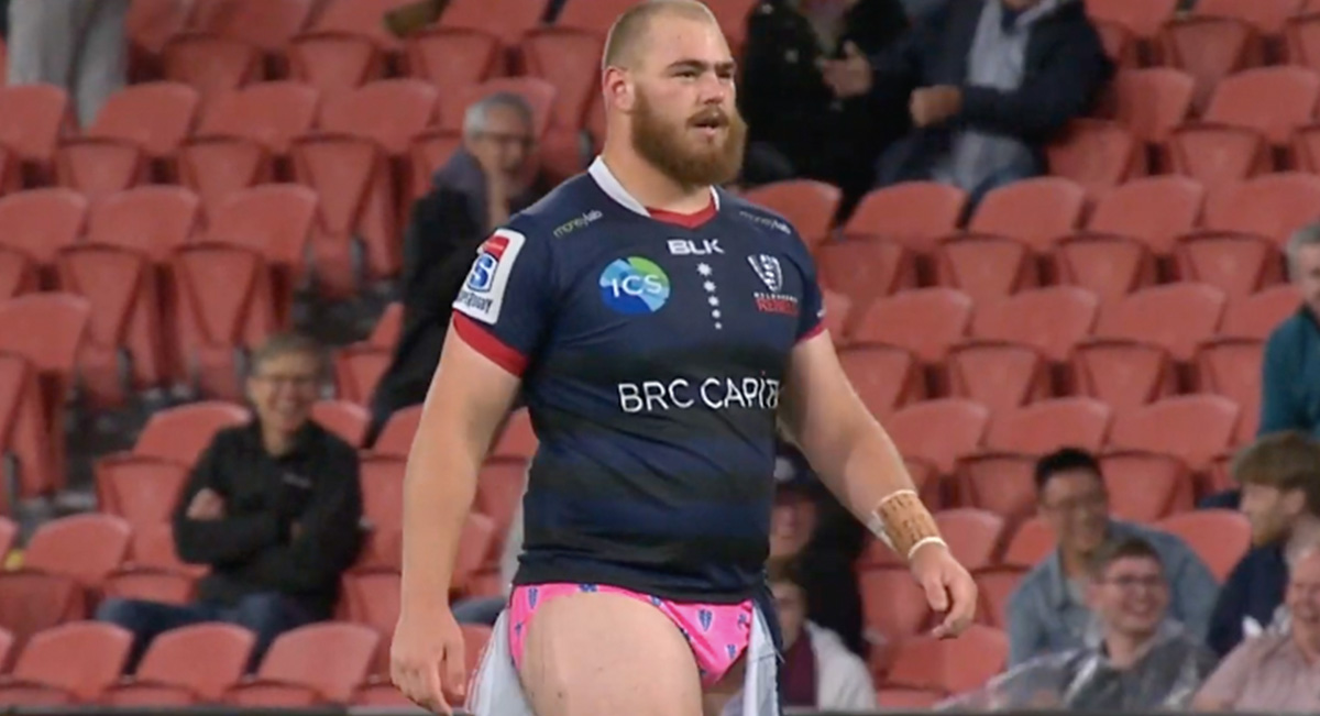 Melbourne prop unfazed with hilarious wardrobe malfunction | Rugbydump