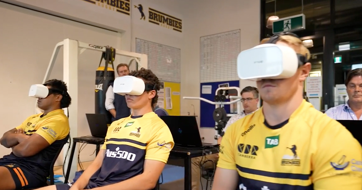 Incredible new eye tracking technology detects concussions and is being ...