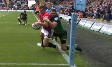 WATCH: Dan Biggar with WORLD CLASS try saving tackle | Rugbydump