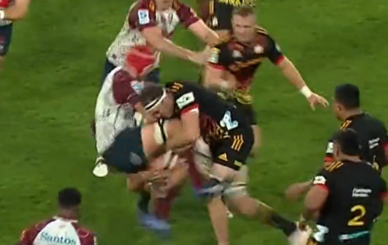 Chiefs and Reds display monster hits in quarter final | Rugbydump